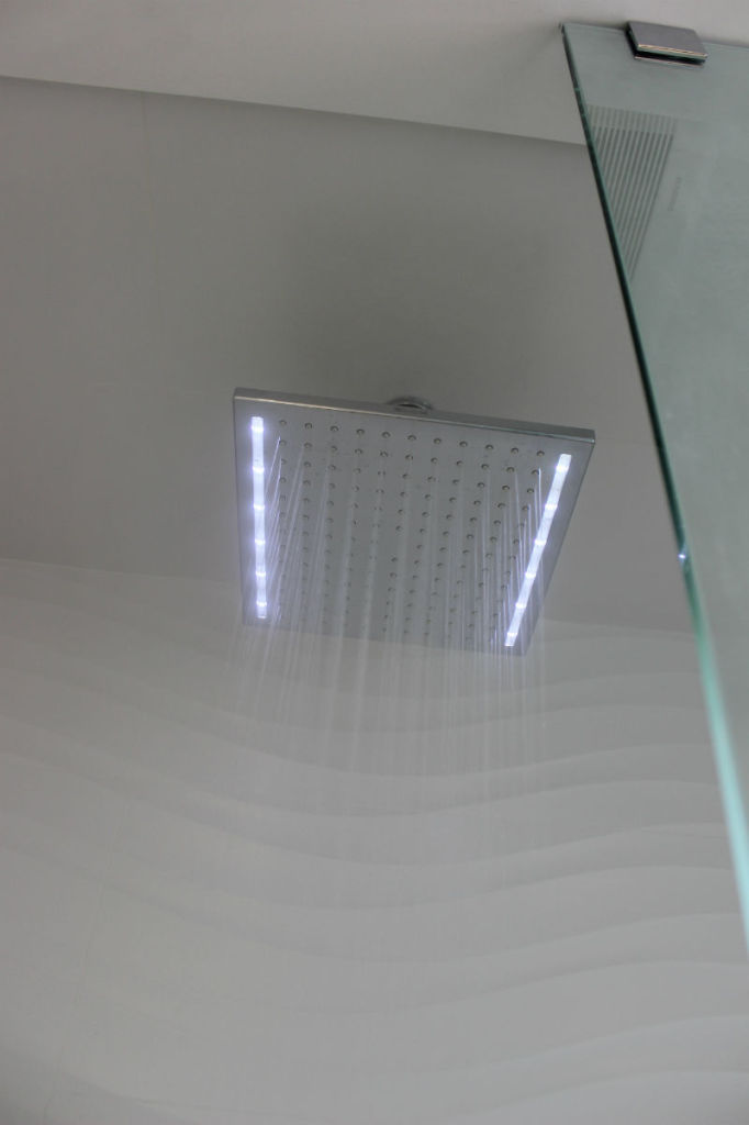 Shower Faucets | Toronto Custom Concepts - Kitchens, Bathrooms, Wall ...